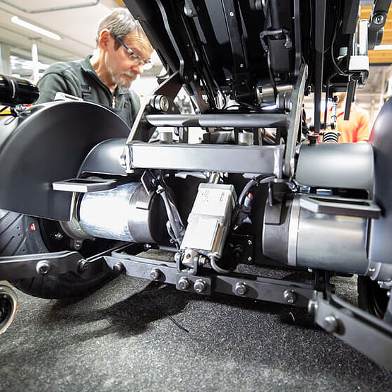 Power wheelchairs to suit every medical condition | PARAVAN